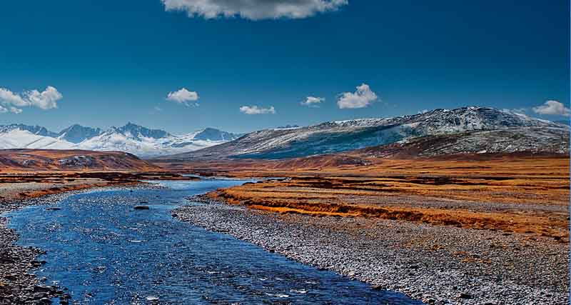 Across Deosai Plateau - Pearl Tours & Travel